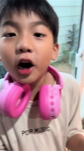 เบอร์รี่บลูเบอร์รี่แอปเปิ้ล: ความหมายและเด็กนักแสดง