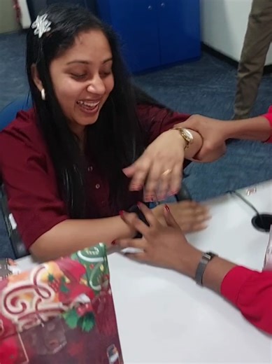 Secret Santa Challenge: Fun with Friends 🎅😁