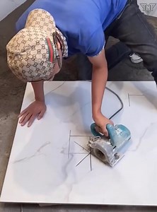 Create a circular cut on bricks | Leorab Sollers