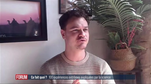 Le youtubeur Poisson Fécond répond aux questions les plus étranges dans son nouveau livre | RTS