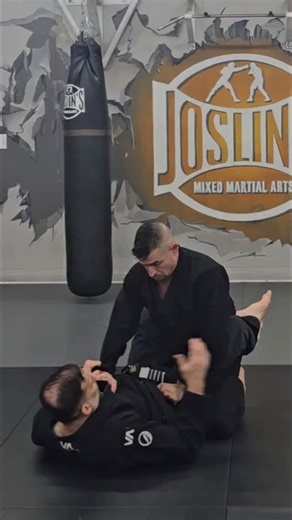 Technique 13 of 50 - Flower Sweep from the closed guard -. 50 Techniques in 50 days! | Joslin's MMA (Mixed Martial Arts)