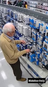 “He touched ONE box… and triggered a full store apocalypse 😭📦💀” | Riddles Only