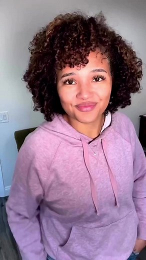 5.2K views · 160 reactions | If you are using more than 4-5 steps in your wash day we truly resonate with her. Comment down below how many steps are in your routine!⁠ ⁠ Hint: If you are using our Master’s Collection then you would only use 4 simple steps ⁠ ⁠ Source: @mylifeisabeach | CurlMix | Facebook