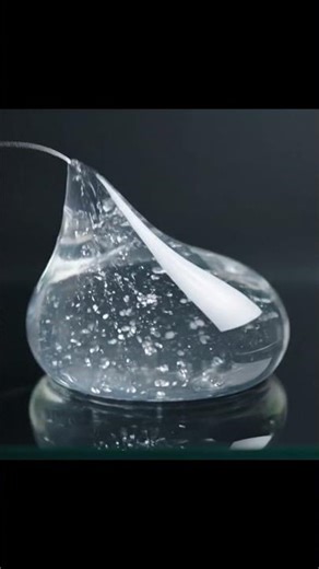 Slicing a Hydro-Gel Sphere #ASMR #satisfying