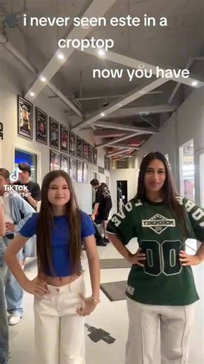 Stylish Crop Tops for Every Body Type