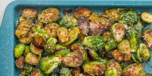 I Asked 5 Chefs How to Cook the Crispiest Brussels Sprouts—This Is Their Top Method