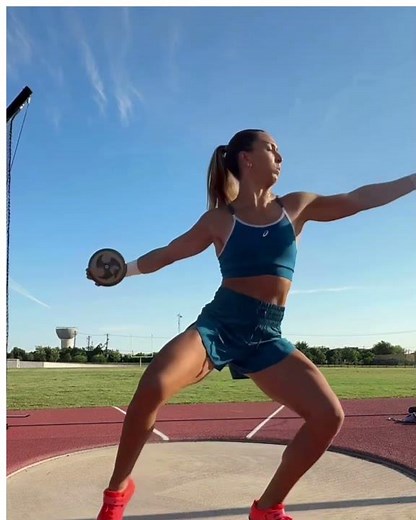 The Art Of The Discus Throw