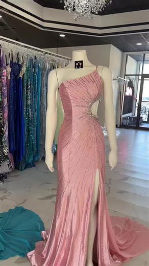 Amerifest: Celebrating State Pageants and Prom Connections