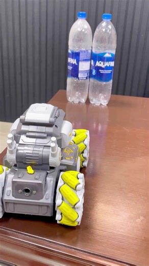 2.4G RC Gel Blaster Shooting Tank for Ultimate Combat Play