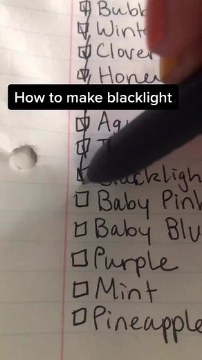 DIY Black Light Tutorial | Celebrating 500 Followers!