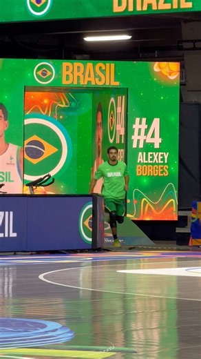 Nossos guerreiros em quadra! Brasil e Bahamas já com a bola rolando na AmeriCup! 🔥🇧🇷 📺 Acompanhe BRA x BAH ao vivo na ESPN 4. | Basquete Brasil - CBB