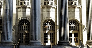 Tribunal Judiciaire Bordeaux : joindre les services par courrier, téléphone...