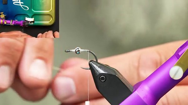 The Perfect Baitfish Pattern! | Baby Rainbow Ghost Minnow | Fly Tying Tutorial