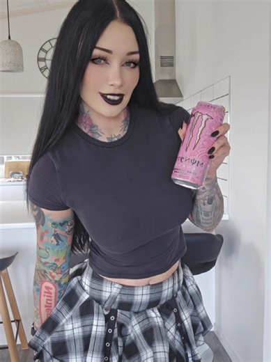 ¿De qué color es esta lata?