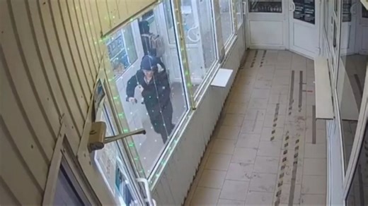 Firecracker thrown inside store injures employee in Troitsk, Russia