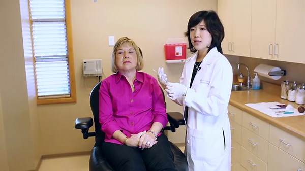 Juvederm Hyaluronic Acid Injection Demonstration (Introduction)