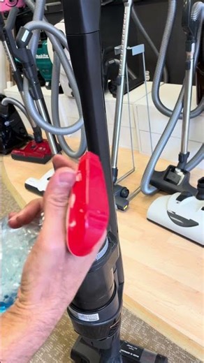 How to open Miele HX2 dust filter