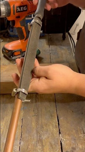 Super simple bevel filing jig. #diy #bevel #jig #file #knife making #metal #craft #sharp #easy #cool