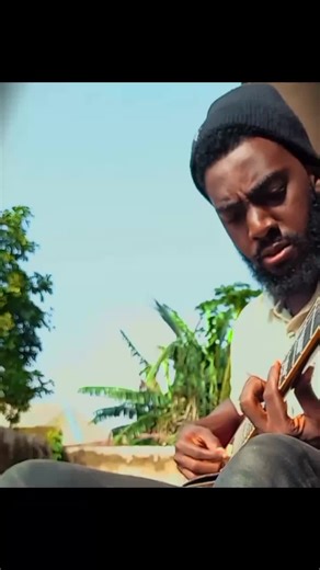 Guitar looping 101 #afrobeats #guitarloop #world #selestrings #guitartutorial