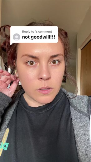 Exploring ThreadUp: A Thrift Option for Spring Cleaning