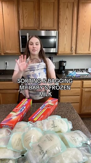4.8K views · 73 reactions | Bagging milk for the baby. #fyp #pumpingmom #reels #realisticmom #mom #baby #baggingmilk #dayinthelife #kids | Tawnee117 | Facebook