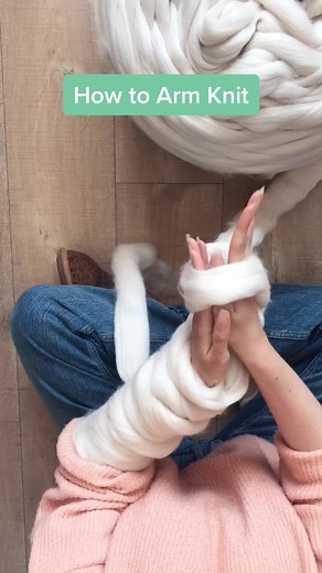 Arm Knitting Tutorial: How to Arm Knit a Cozy Blanket and Scarf
