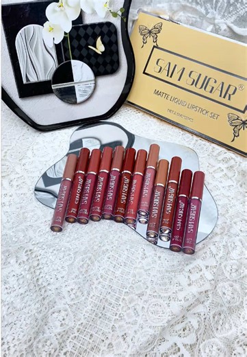 Top 12 Waterproof and Smudge-Proof Lipstick Sets