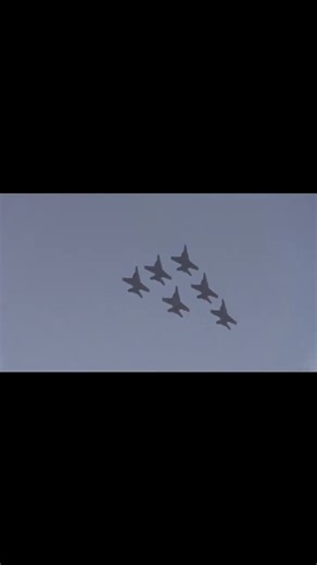 Blue Angels performing a Loop to Bomb Burst at the 2025 NAS Oceana Air Show