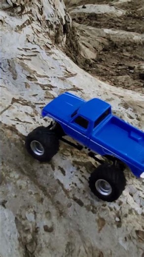 Tiny But Mighty! RC Bigfoot Micro Crawler Climbs a TREE 🌲 | Go Big or Go Home!