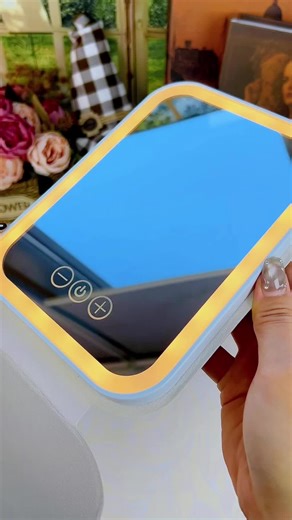 Glow up anytime, anywhere This rechargeable LED mirror gives you perfect lighting for flawless makeup, skincare, and touch-ups-no cords, no hassle Bright. Sleek. Portable. #LEDMirror #GlowUpEssentials #BeautyMustHave #MakeupMirror #RechargeableMirror