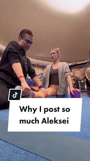 Aleksei: The Inspirational Contortionist | Stretching Session