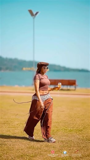 𝗦𝗛𝗘𝗘𝗕𝗔𝗛 𝗞𝗔𝗥𝗨𝗡𝗚𝗜 on Instagram: "Sheebaholics! Our only plot for 31ST DEC is @spekeresort Munyonyo LAKESIDE 👏 Entrance: 20K I’ll be performing for you and welcoming the New Year with you, alongside amazing DJs, my artist friends, fireworks 🎆 and lots of exciting activities! See you there! 💃🏽✨ 🎥 : @dshots_craft"