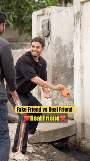 Fake friend vs real friend #shorts #trending #friends #friendship #bestfriend