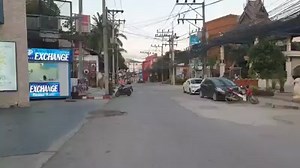 Covid Lock Down on Chaweng Beach Road. Koh Samui. 4 Years ago when COVID just started locking everything down. 💯🙏 | Thailand Travel