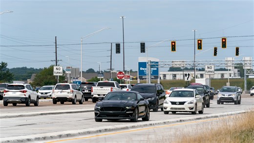 The Evansville area's first 'displaced left turn' is open. Here's what to know.