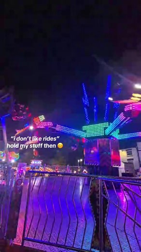 Exploring the Thrills of Roller Coaster Rides