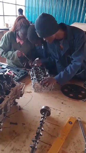 Trainees mastering the meticulous process of valve installation, ensuring optimal engine performance. Hands-on learning is the best preparation. Even ladies make it mechanics,tell her something Join us #mechanic #mechanical #automotive #trainees | Gilbert Nyamberi