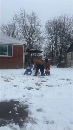 Building the Perfect Snowman | First Snowball Challenge