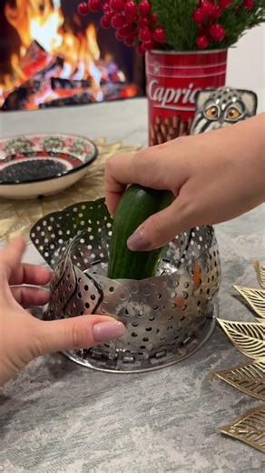 Wie man 🥒 im Dampfgarer schneidet #kitchenhack #asmrdeutsch #🇩🇪 #steamer