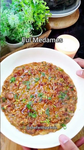 Ful Medames | Simple Arabic Breakfast | Vegan - Healthy And Delicious 😋 | 10 Minutes Recipe |