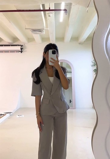 Stylish Outfit Ideas from the Archives Collection