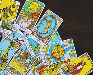 Weekly Tarot Card Reading: 13 To 19 September 2021 For All Zodiac Signs   | Herzindagi