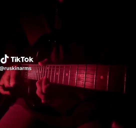 Chris Grey's Awesome Electric Guitar Cover