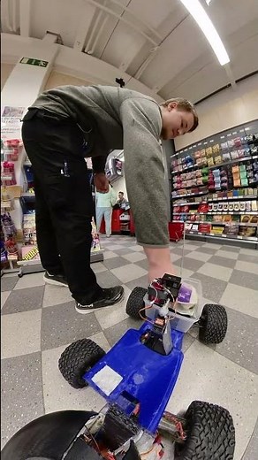 Robot Buying Egg + Cooking tutorial Credit: @HowToBasic