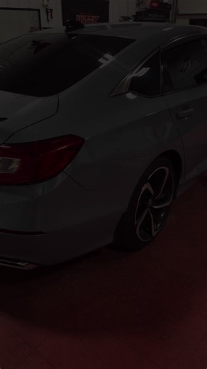 Full windshield 35% 5% on the rest HITEK Ceramic IR😎 #ceramictint #tiktok #fyp #tinting