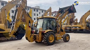 🥳🤩High-spec CAT420F Backhoe loader, equipped with a large-capacity reinforced bucket. 🔥💥#usedexcavator #caterpillar #backhoeloader #CAT420F #sunight 🚢🌍 | Sunight China