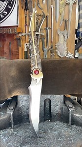 Here’s Arya Stark’s Catspaw Dagger from Game of Thrones in under a minute 🗡️😝 Full build over on my YT #blacksmith #bladesmith #knifemaking #gameofthrones | Yellow Goose Forge Blacksmith