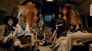 Arti Lagu Divine Girls Generation yang Menyayat Hati