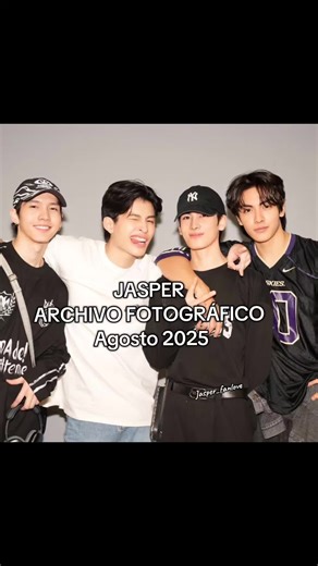 Nuestros chicos bien ocupados, pequeña sección de fotos.. Espero el archivo de nuestro fotógrafo Joong 😍 #chen_rcj #ppnaravit #aou_tnbknr #santapp #foryoupage❤️❤️
