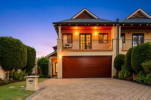 Sold House 11 Mackenzie Road, Applecross WA 6153 - Jun 25, 2024